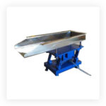 What is a Vibratory Feeder? Types & Working Explained